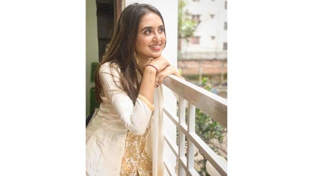 Tania Brishty in ‘Love with Benefit’ - Bangladesh Post